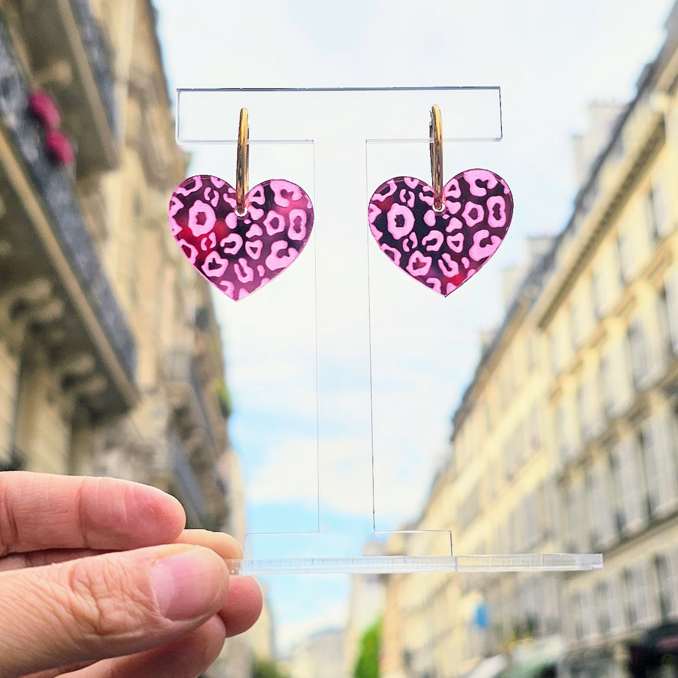 Boucles Cœur Léopard Miroir Rose | Douceur & audace – Atelier Grenade